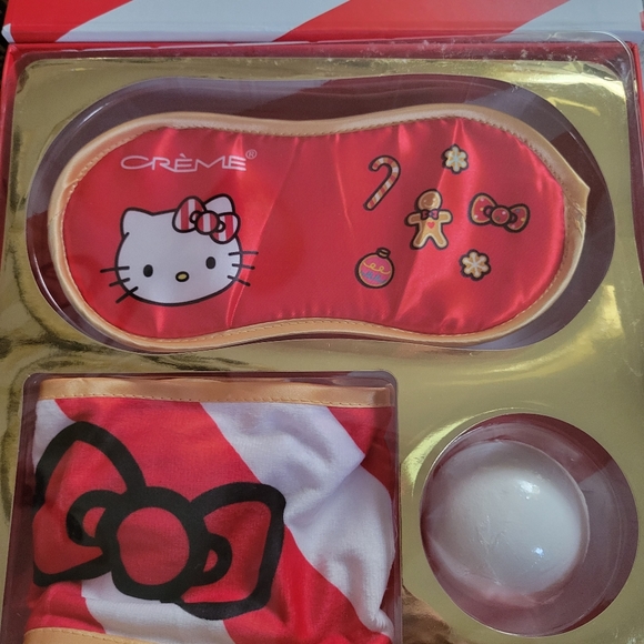 The Creme Shop | Bath & Body | The Creme Shop Hello Kitty Spa Set New | Poshmark